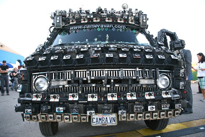 The Crazy Camera Van | Amusing Planet